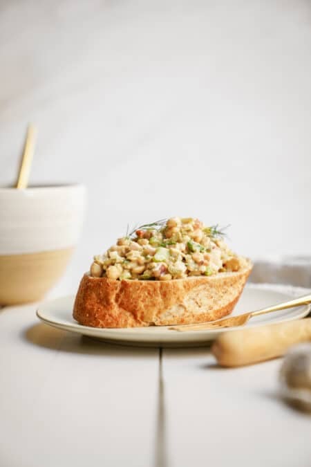 Mashed Chickpea Salad | FoodByMaria Recipes