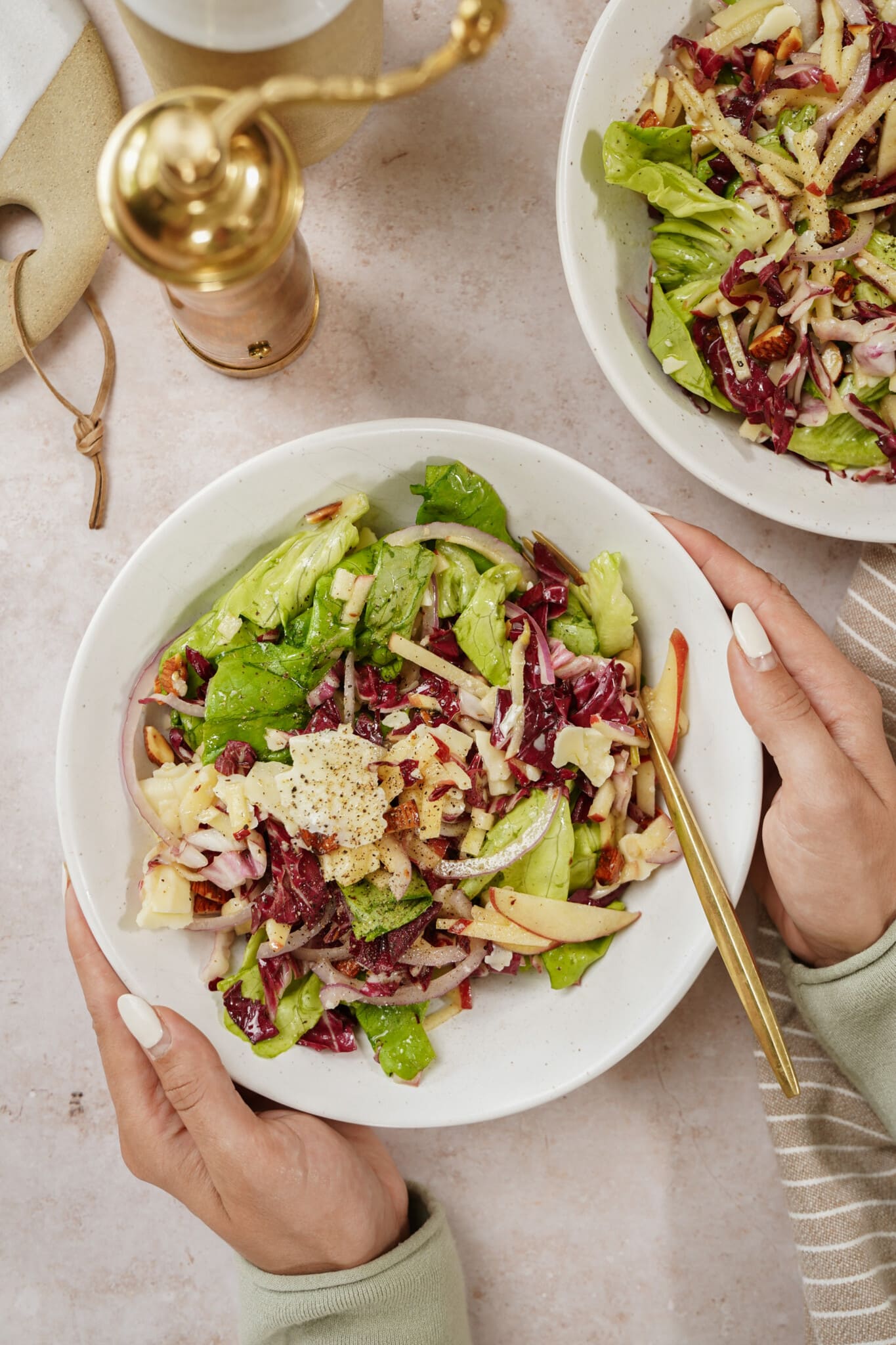 Butter Lettuce Salad with Apple & Cheddar