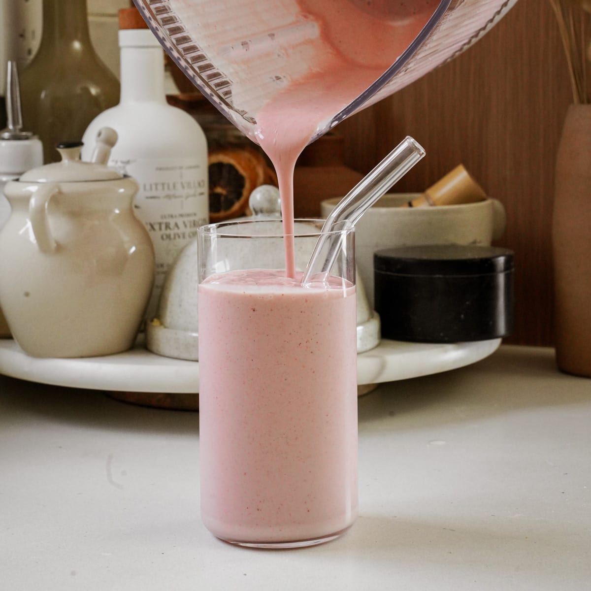Easy Strawberry Smoothie