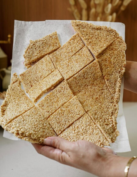 Sesame Snaps
