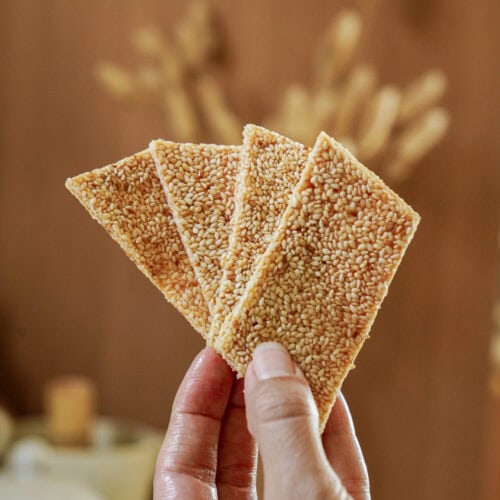 Sesame Snaps
