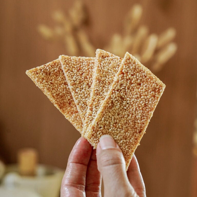 Sesame Snaps